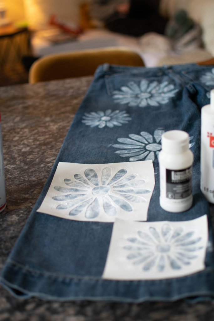 Floral Hippie Jean Tutorial - how to stencil jeans - by Marissa Zingg